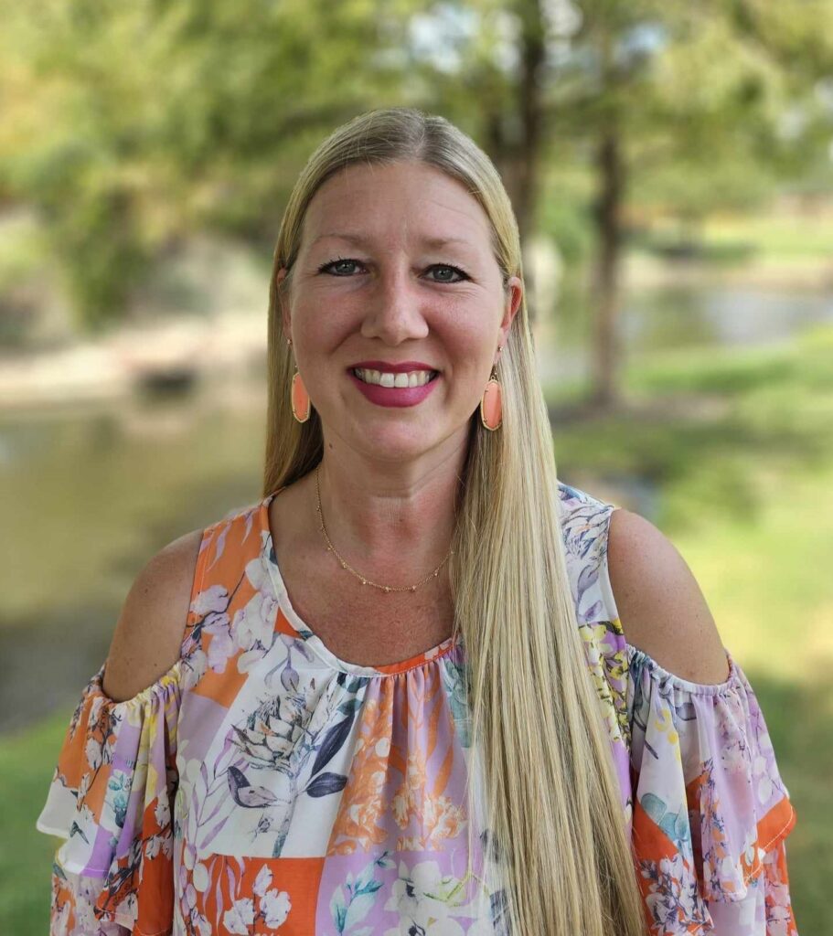 Shannon Green — Happily Ever After Travel